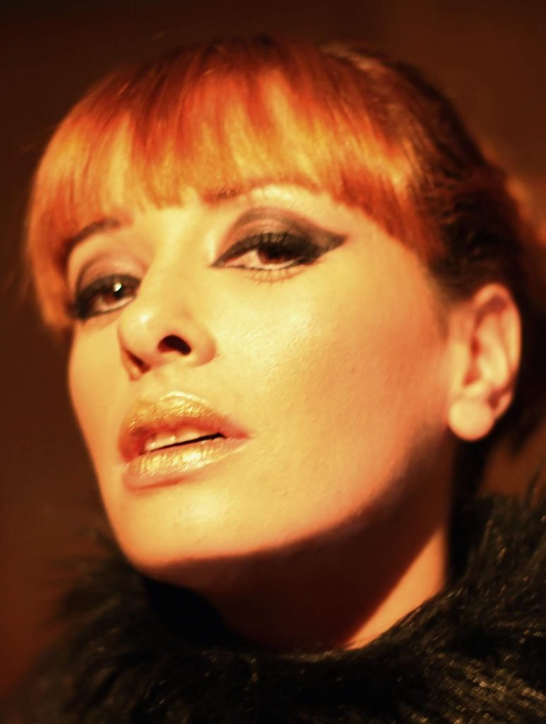 Marisa Liz, Cantora, Vocalista, Amor Electro, Duo, Elas, Aurea ...